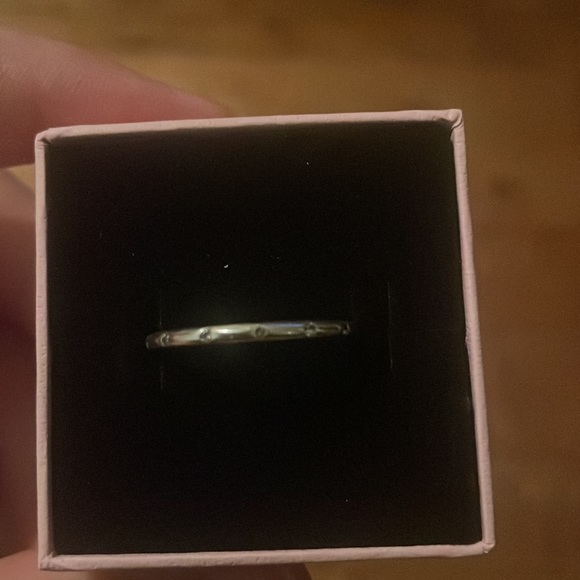 Pandora | Jewelry | Pandora Simple Sparkling Band Ring | Poshmark